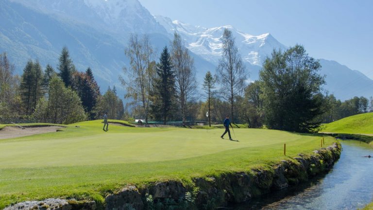 25 mai : ASGRA (4 BMB) à Chamonix - Association sportive de golf du ...
